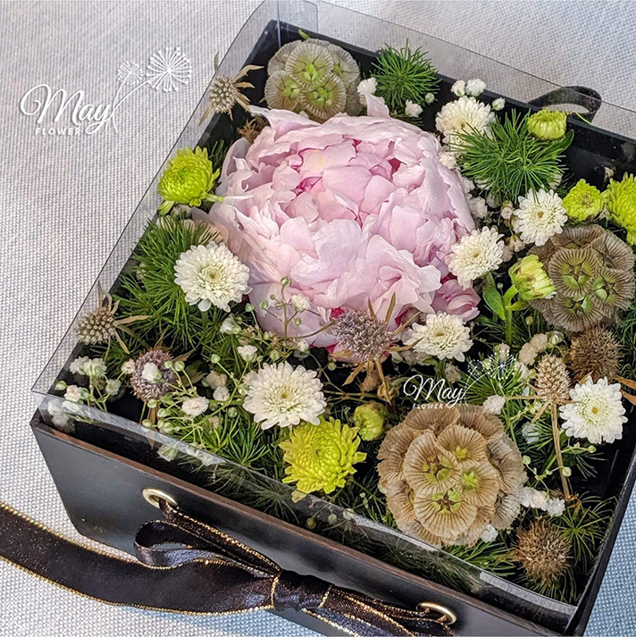 Hộp hoa Peony - Cửa hàng hoa tươi May Flower